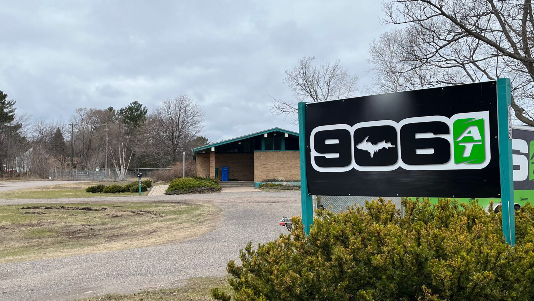 906AT: More Than An Area Code, A Lifestyle